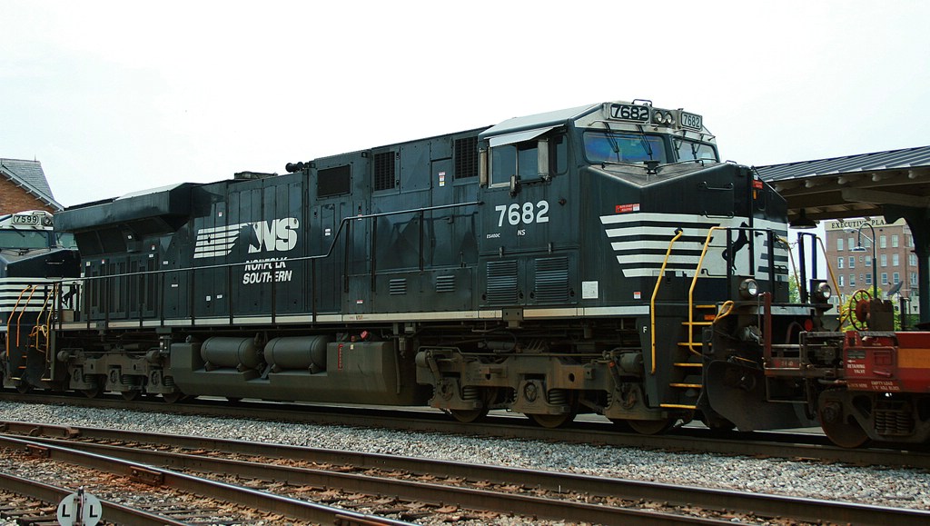 NS 7682